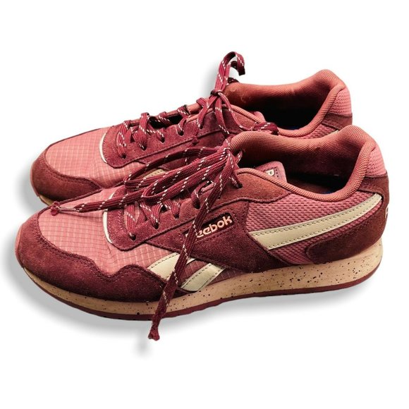 Reebok | Shoes | Reebok Walking Shoes Low Cut Maroon Lace Up Active ...